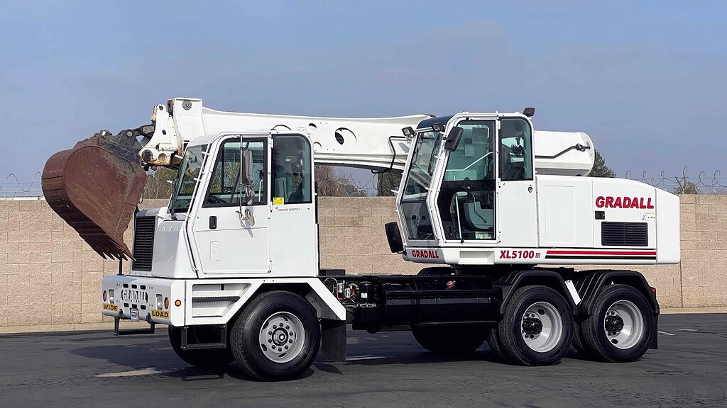 🇺🇸 2008 Gradall XL5100 Highway Speed Hydraulic Wheeled Excavator - CC2 ...