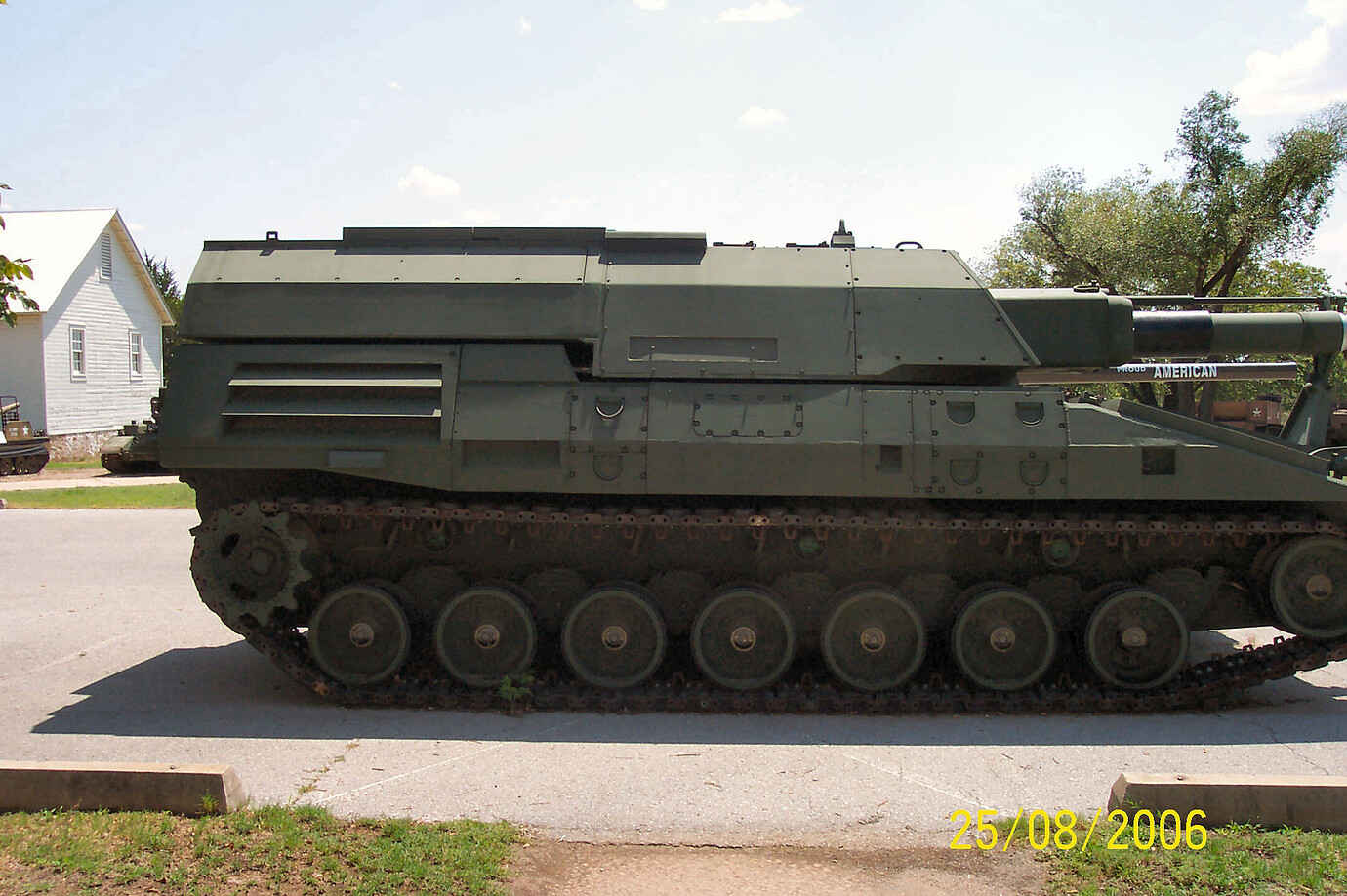 XM2001 Crusader Prototype - CC2 Vehicle Suggestions - Car Crushers Forum