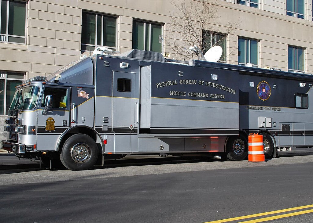FBI Mobile Command Centers - CC2 Vehicle Suggestions - Car Crushers Forum