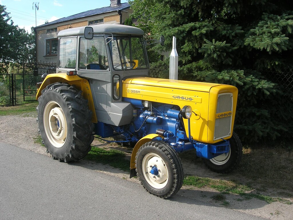 Ursus C-335 - CC2 Vehicle Suggestions - Car Crushers Forum