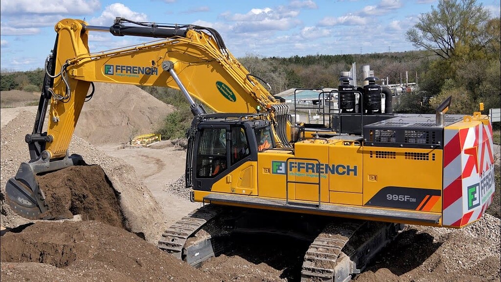 Liugong 995F excavator - CC2 Vehicle Suggestions - Car Crushers Forum