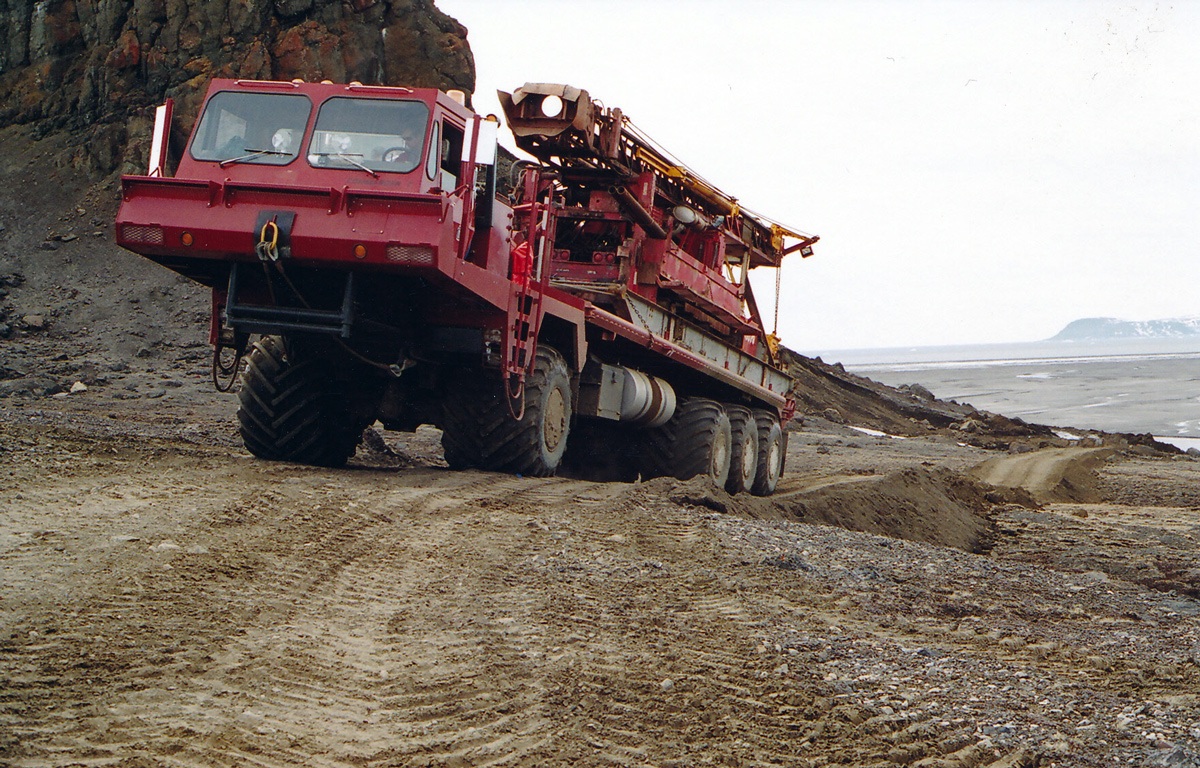 Foremost Commander Tri-Axle - CC2 Vehicle Suggestions - Car Crushers Forum