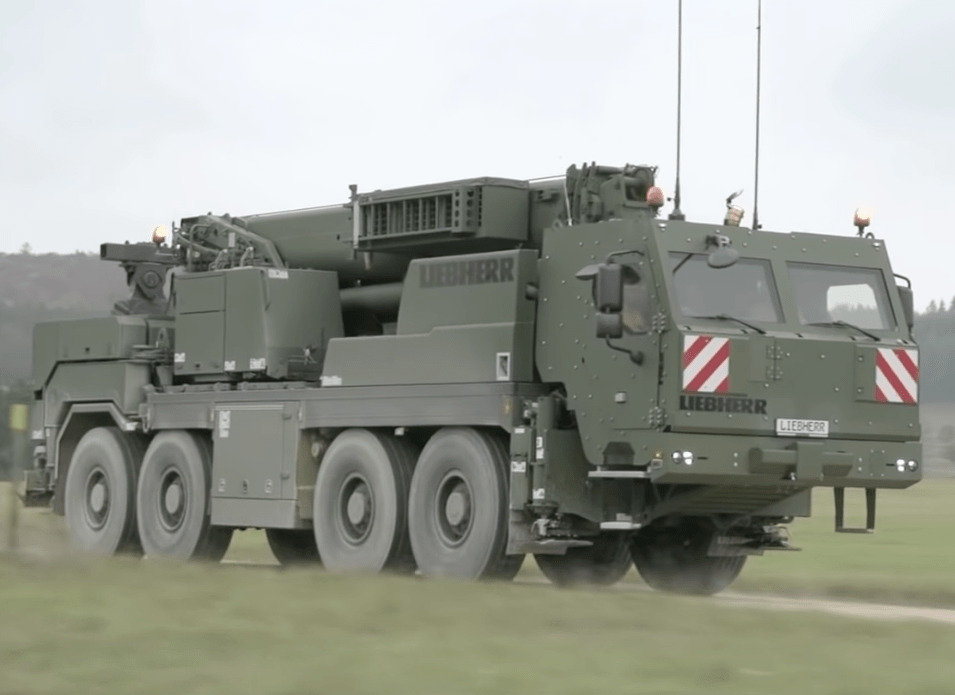 🇩🇪 Liebherr G-BKF Armoured Rescue Crane (ARC) - CC2 Vehicle Suggestions ...