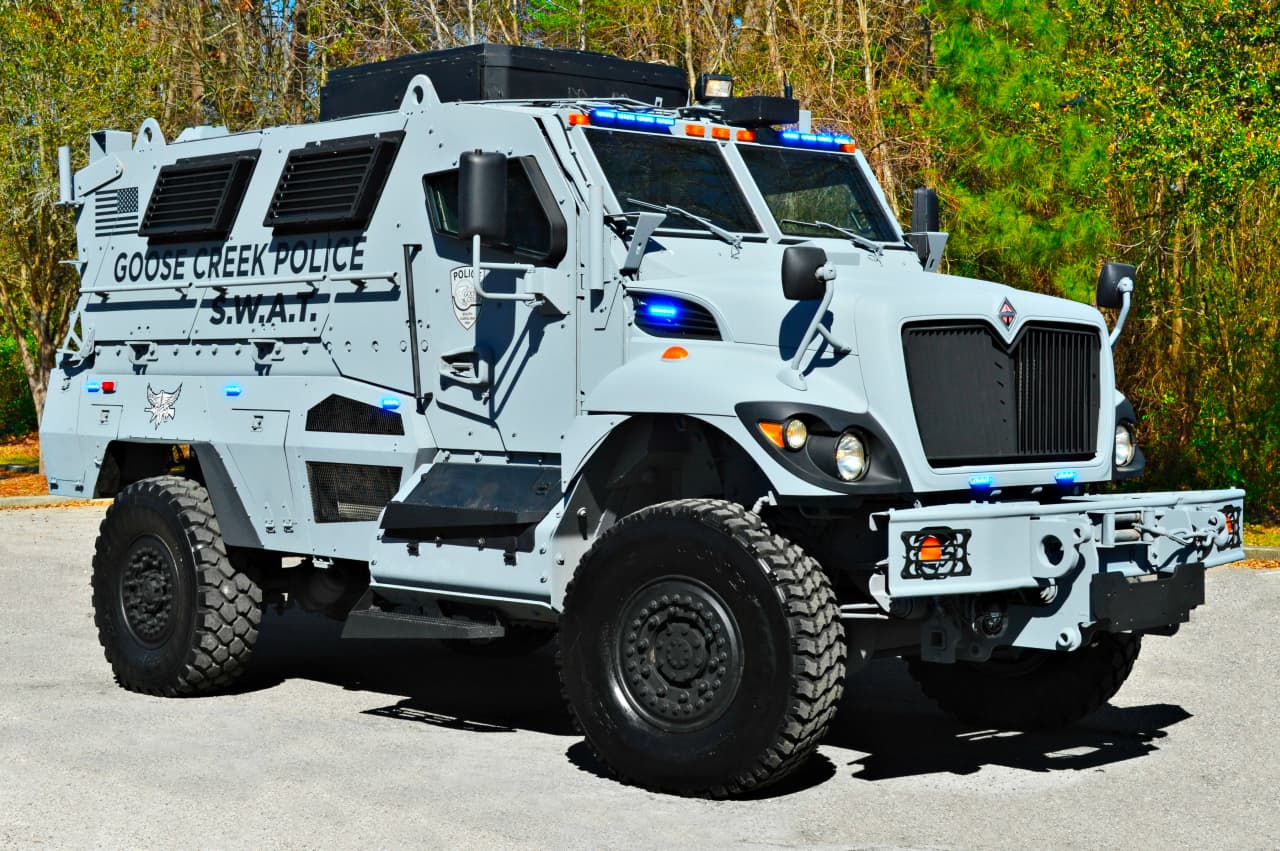 International MaxxPro(Police) - CC2 Vehicle Suggestions - Car Crushers ...