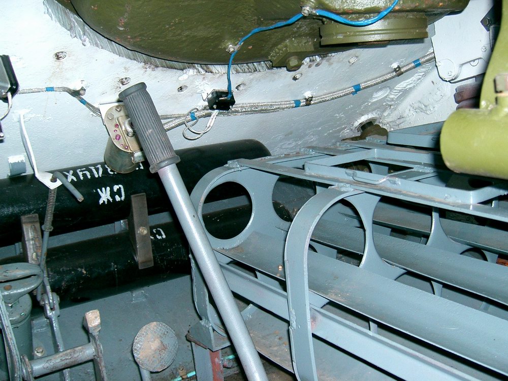 SU-100 Tank Destroyer - CC2 Vehicle Suggestions - Car Crushers Forum