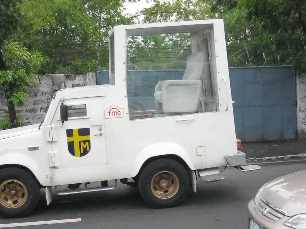 FMC Francisco Anfra Popemobile - CC2 Vehicle Suggestions - Car Crushers ...