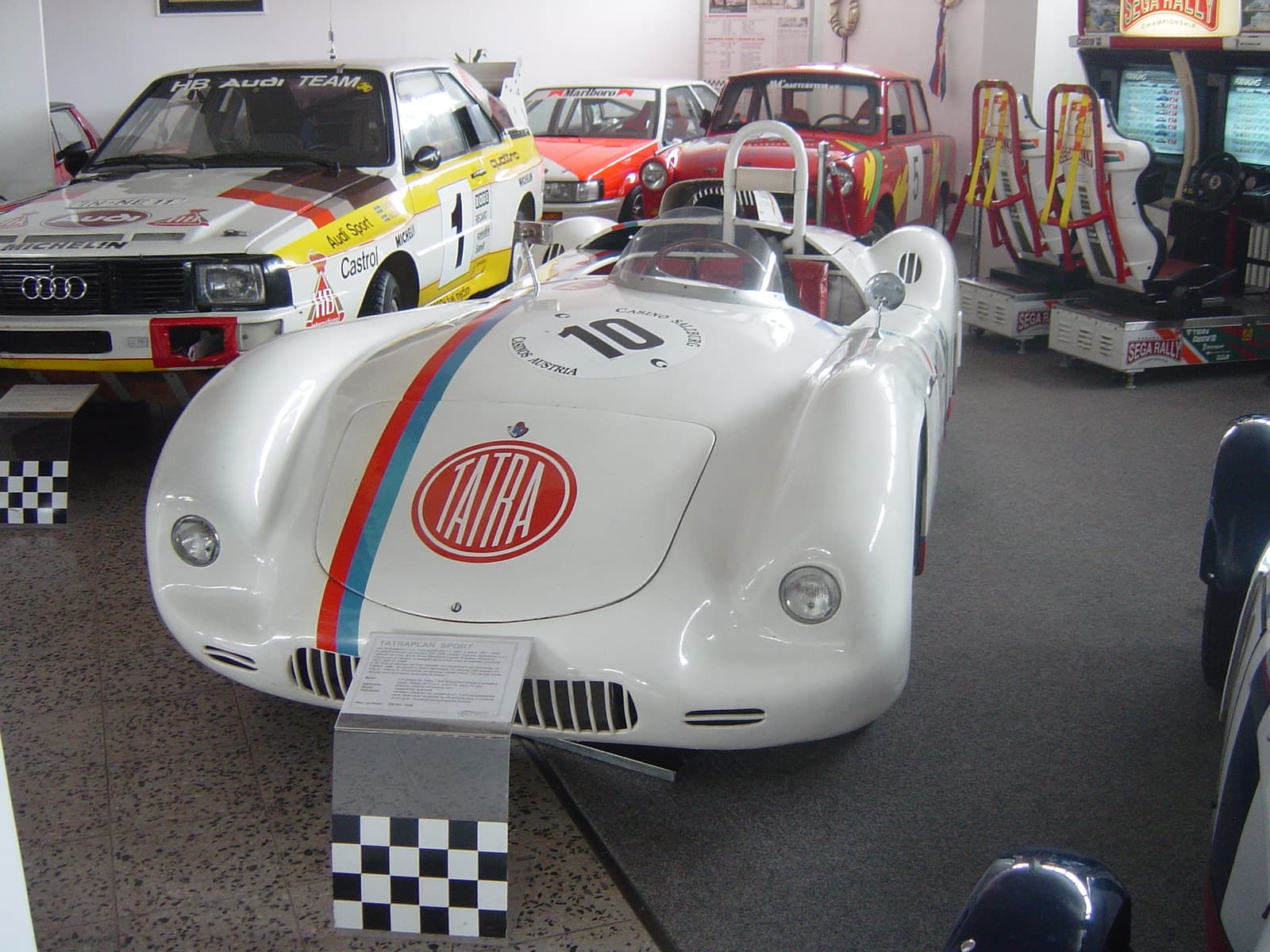 Tatra 602 Tatraplan Sport - CC2 Vehicle Suggestions - Car Crushers Forum