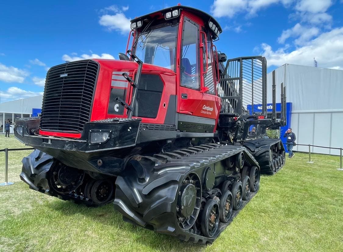 Komatsu Forestry Centipede - CC2 Vehicle Suggestions - Car Crushers Forum