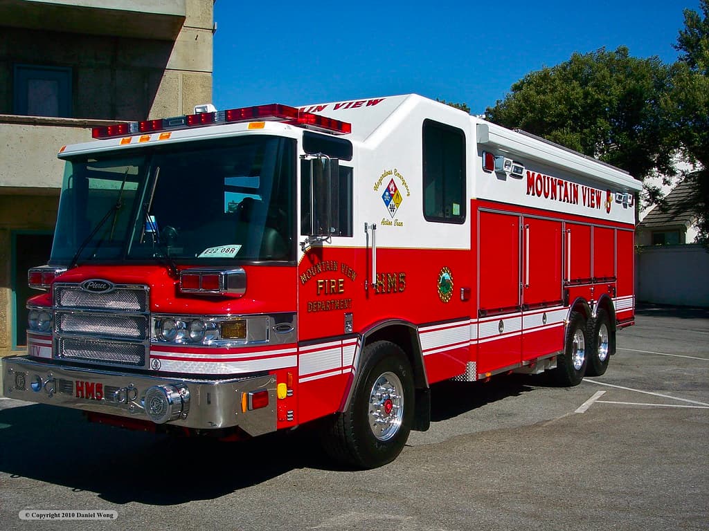 Rate the Fire Truck: Pierce Quantum - Off Topic - Car Crushers Forum