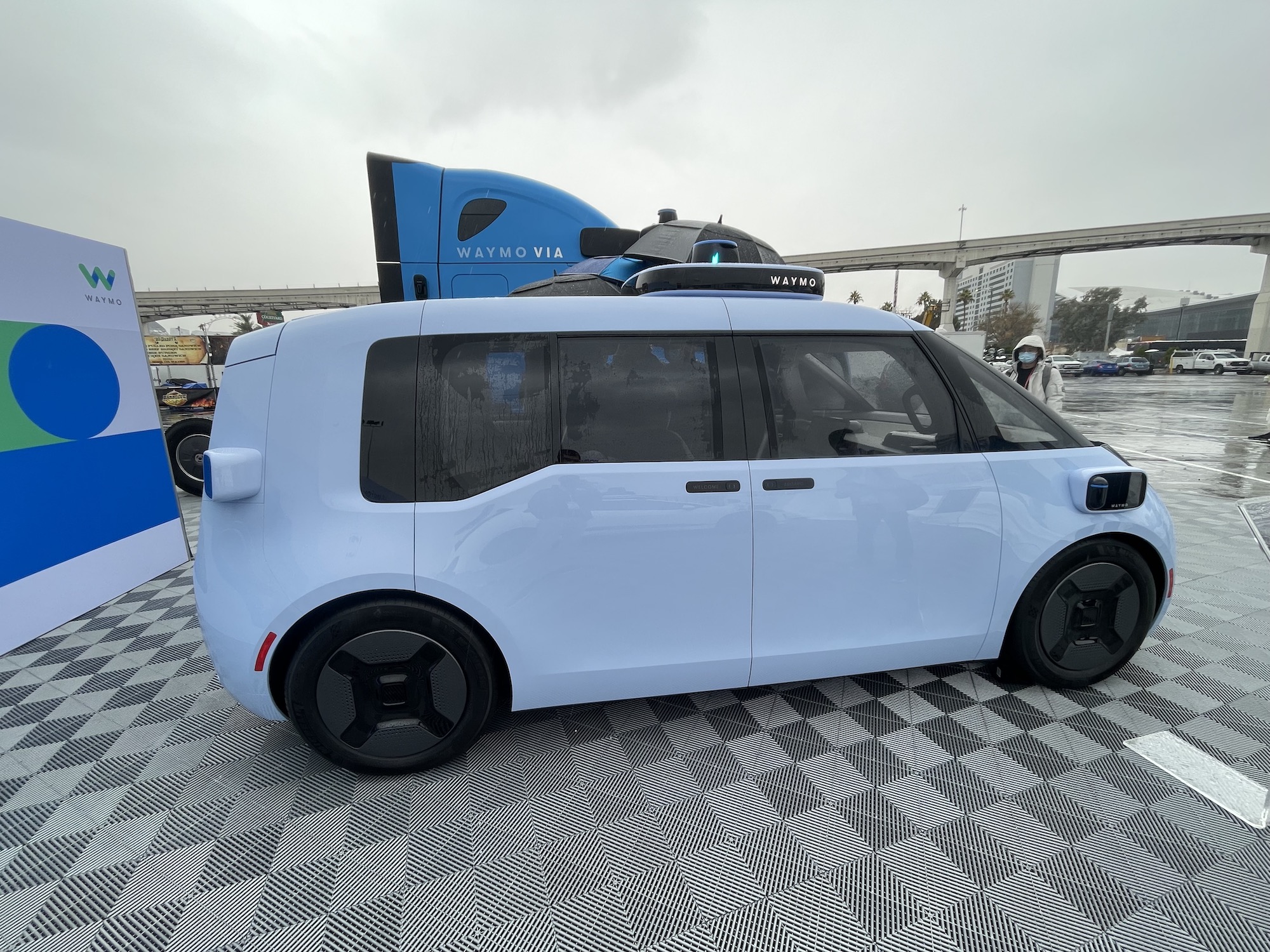 Zeekr CM1e Prototype - CC2 Vehicle Suggestions - Car Crushers Forum