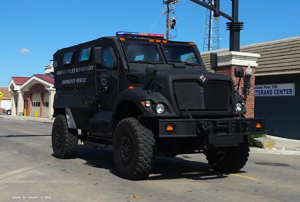 International MaxxPro(Police) - CC2 Vehicle Suggestions - Car Crushers ...