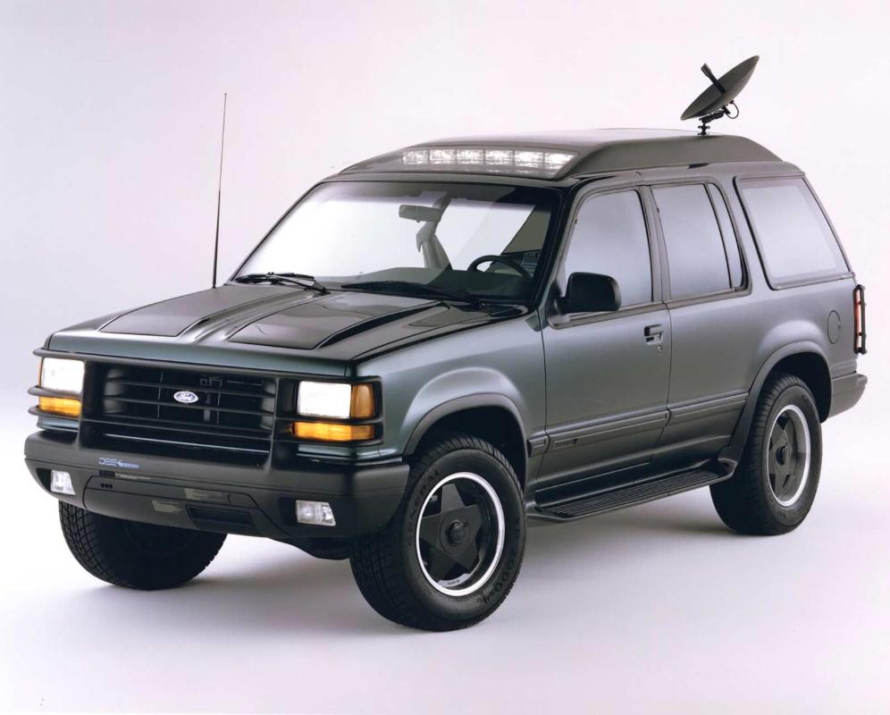 1990 Ford Explorer Desk Drive Concept - CC2 Vehicle Suggestions - Car ...