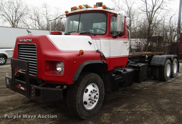 Mack DM-600 Semi Tractor - CC2 Vehicle Suggestions - Car Crushers Forum