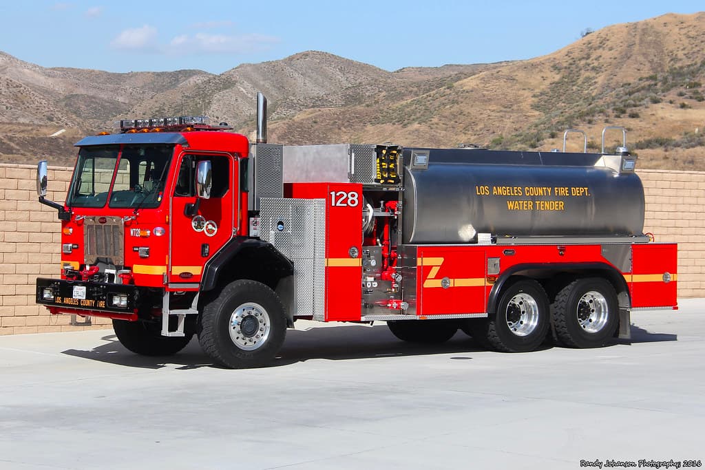 Peterbilt 6X6 Water Tanker on KME Chassis(LACOFD) - CC2 Vehicle ...