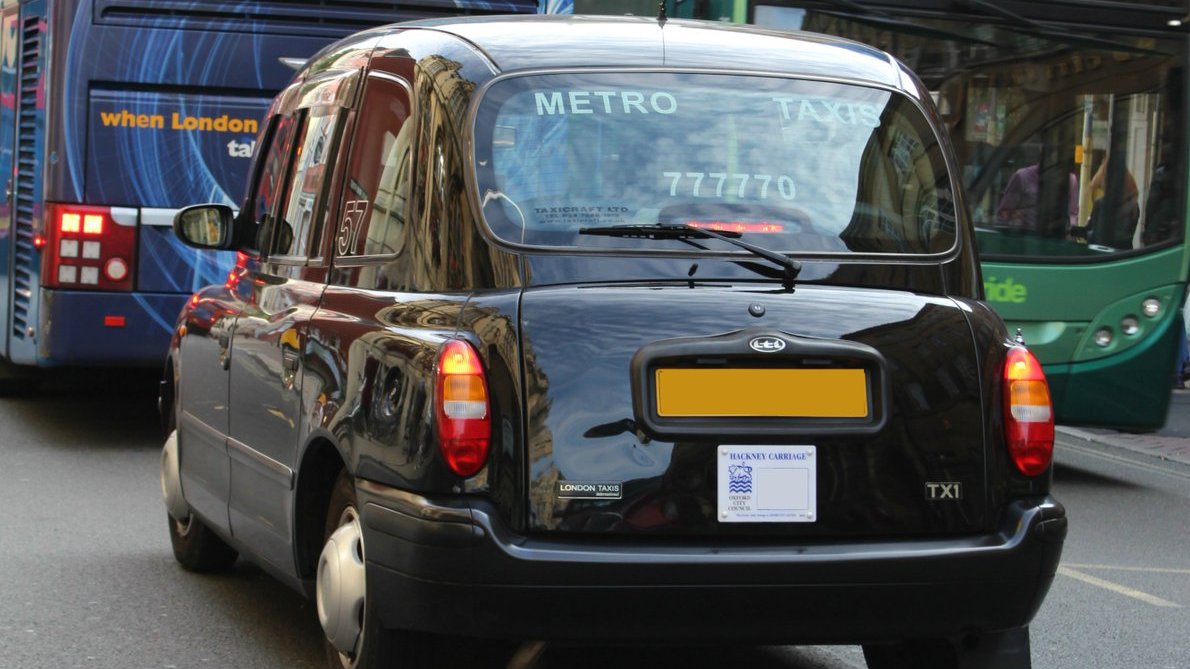 Hackney Carriage TX4 / London Taxi TX4 (Iconic) - CC2 Vehicle ...