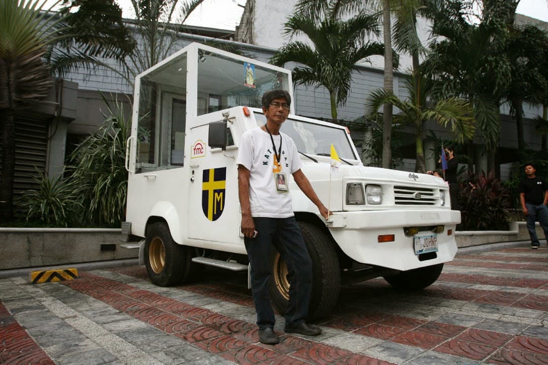 FMC Francisco Anfra Popemobile - CC2 Vehicle Suggestions - Car Crushers ...